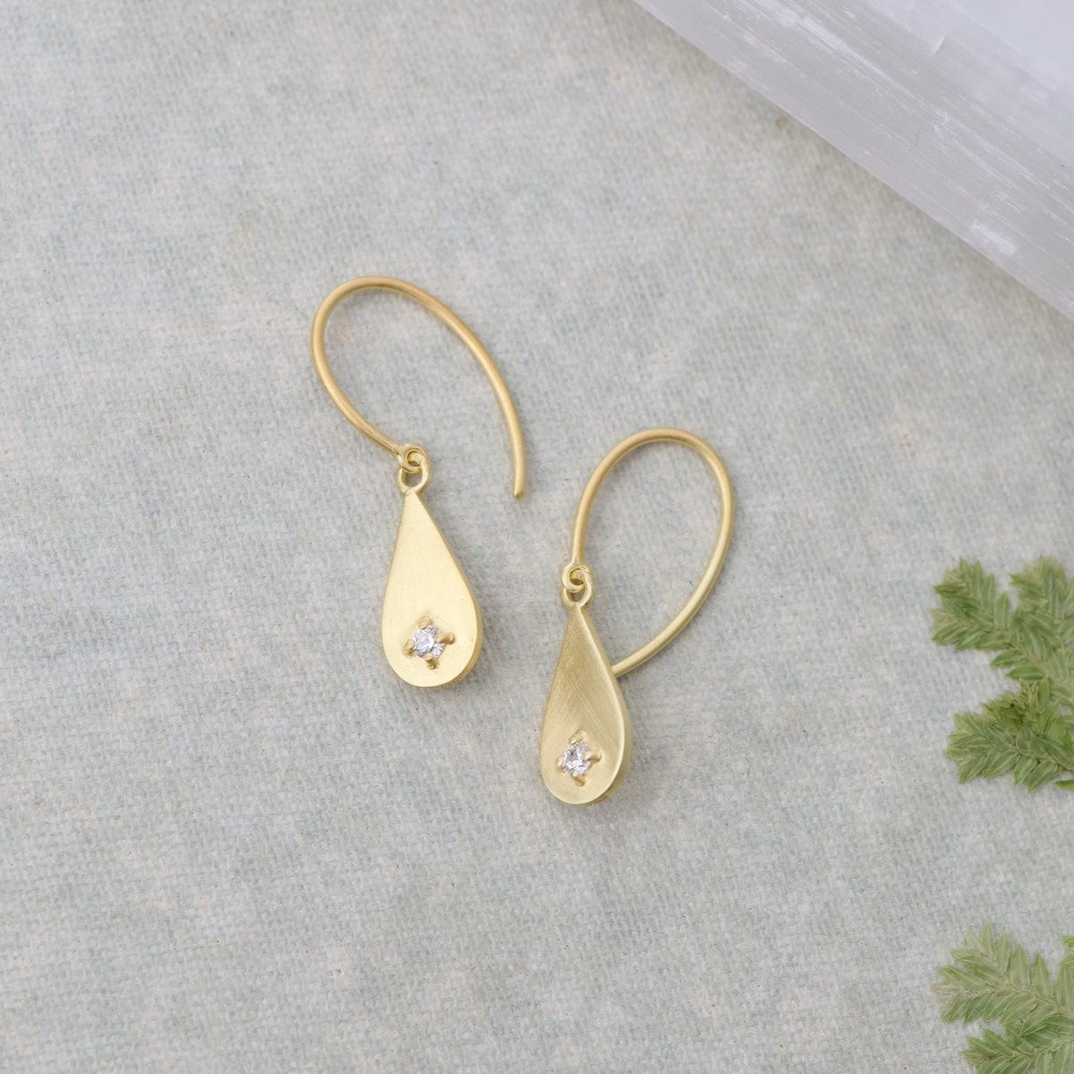 Brushed Gold Vermeil Dewdrop with CZ on Oval Hook Earrings – Dandelion Jewelry
