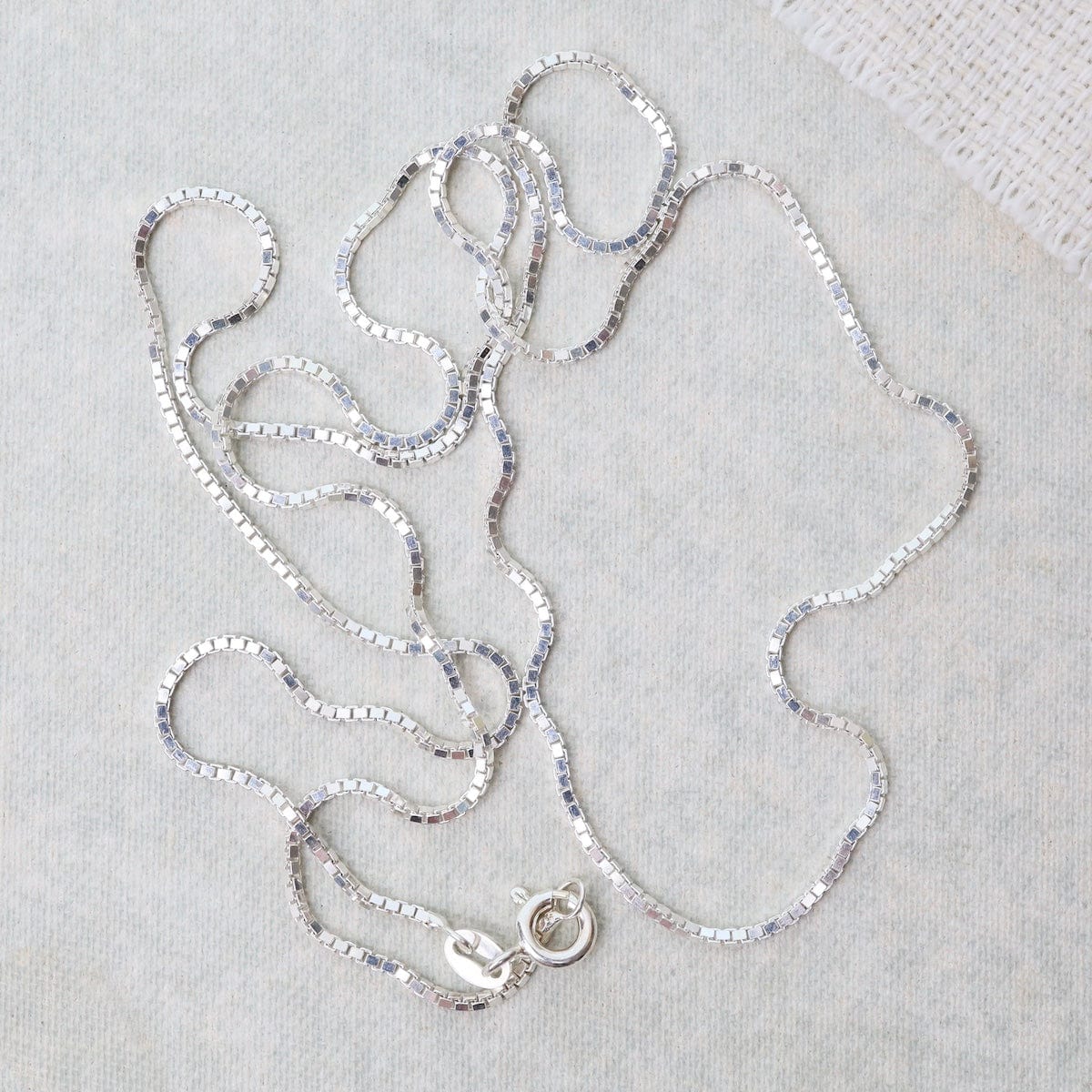 Sterling Silver Box Chain 24" – Dandelion Jewelry