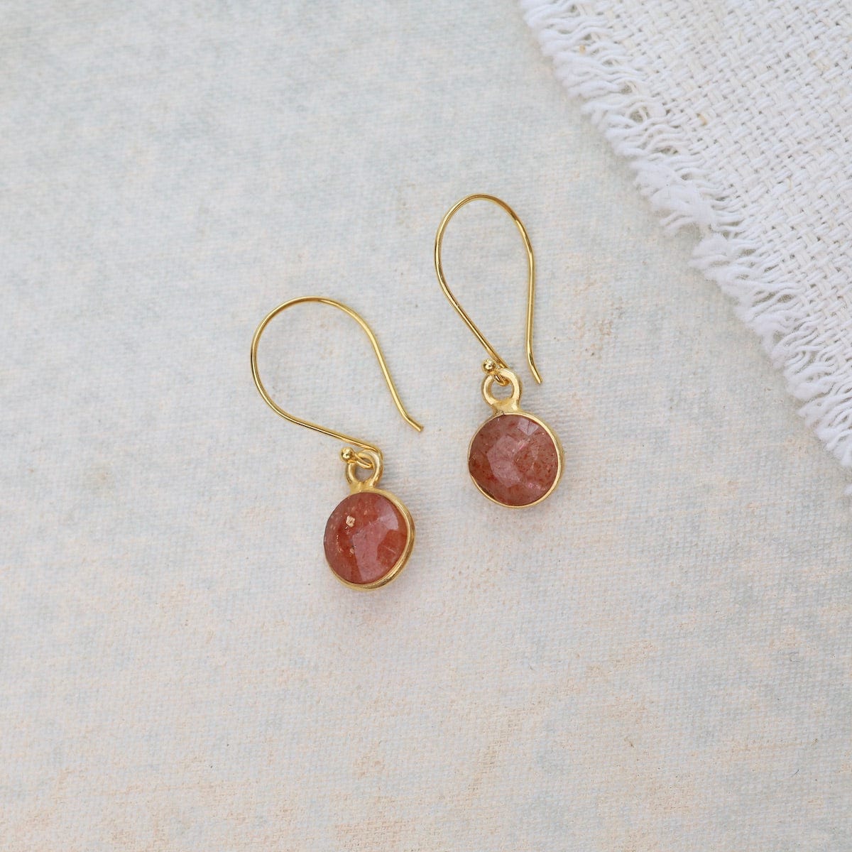 Gold Sunstone Coin Earrings – Dandelion Jewelry