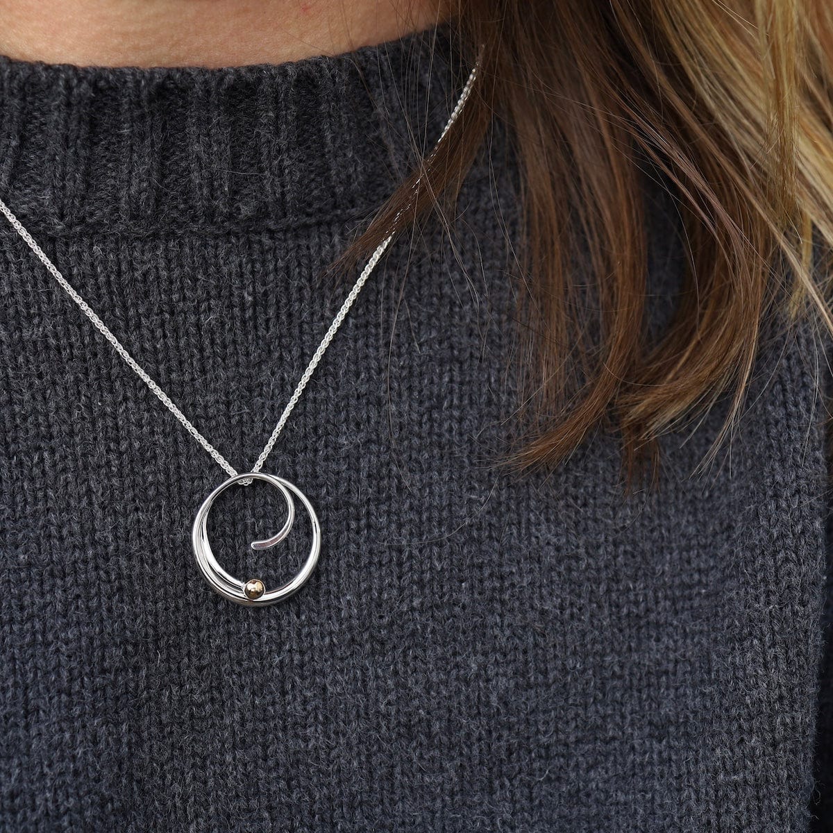 Gold Ball Petite Bindu Pendant Necklace – Dandelion Jewelry