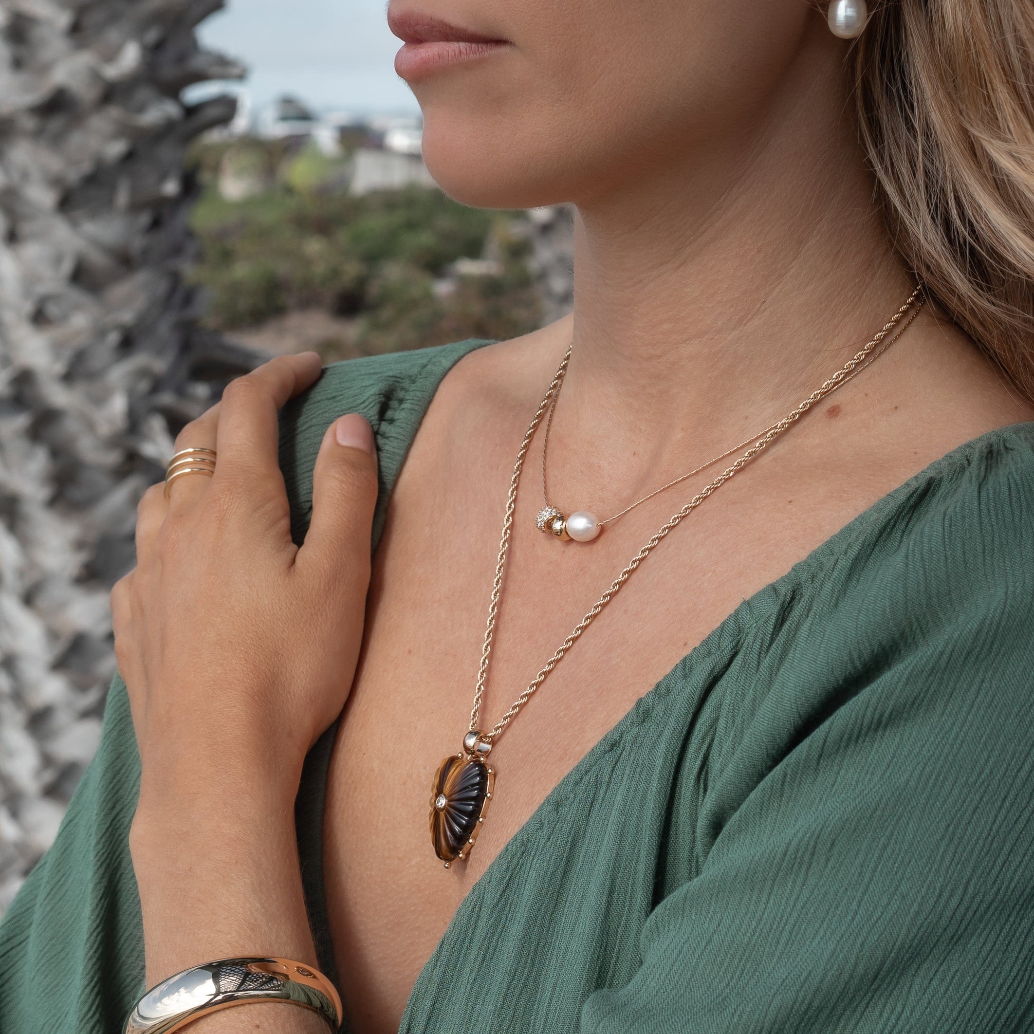 Isla Gold Bead Necklace – Dandelion Jewelry