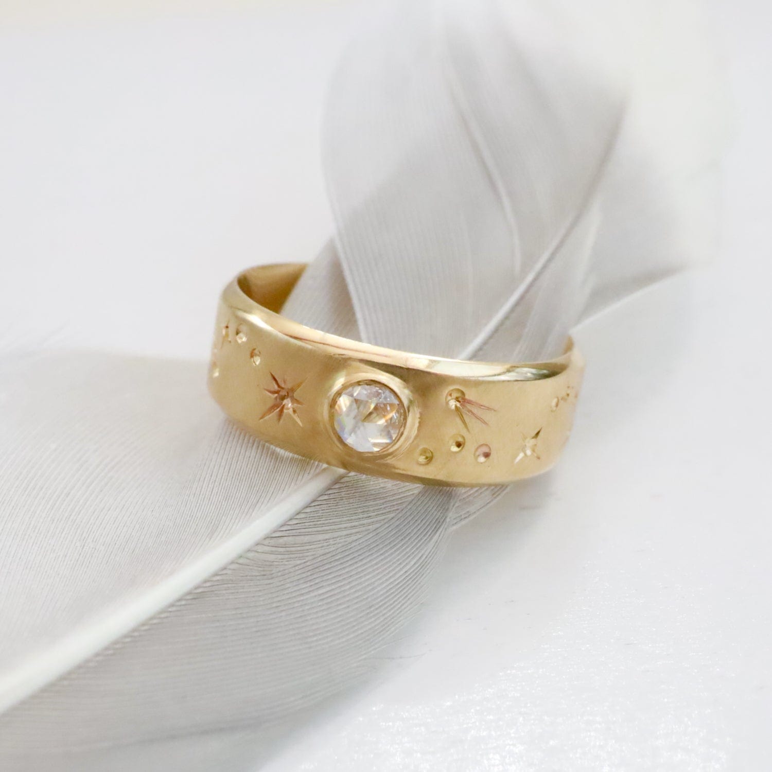 Gold Astraea Ring with White Diamond – Dandelion Jewelry